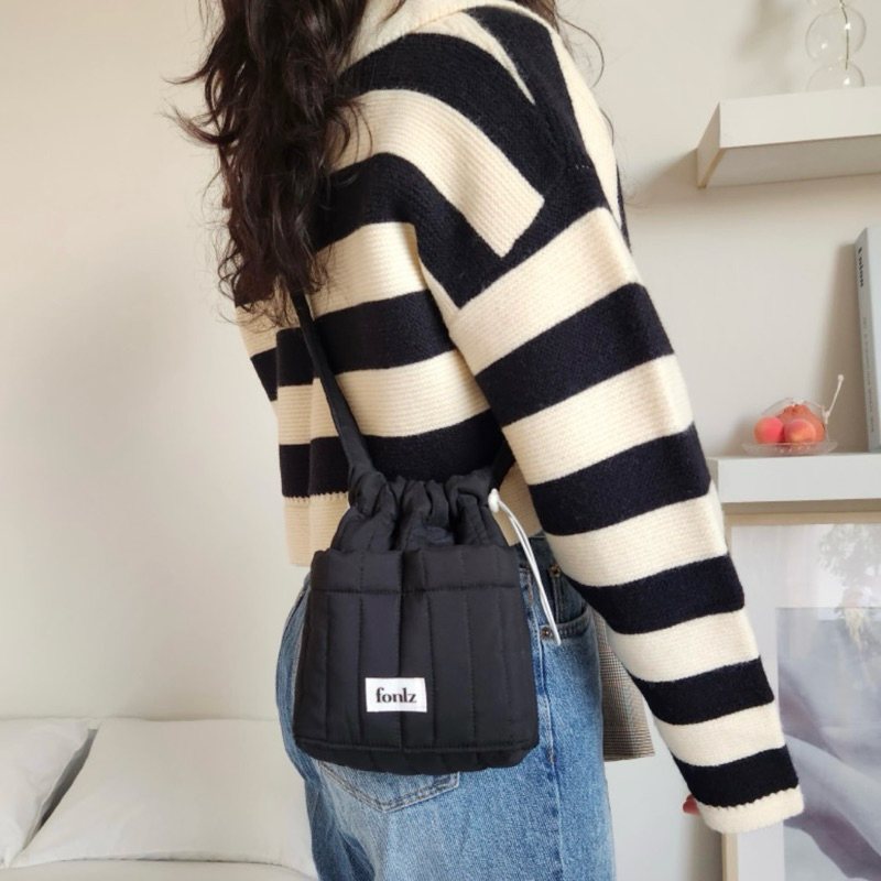 MJ 韓國代購 fonlz 斜背包韓國代購 | 蝦皮購物