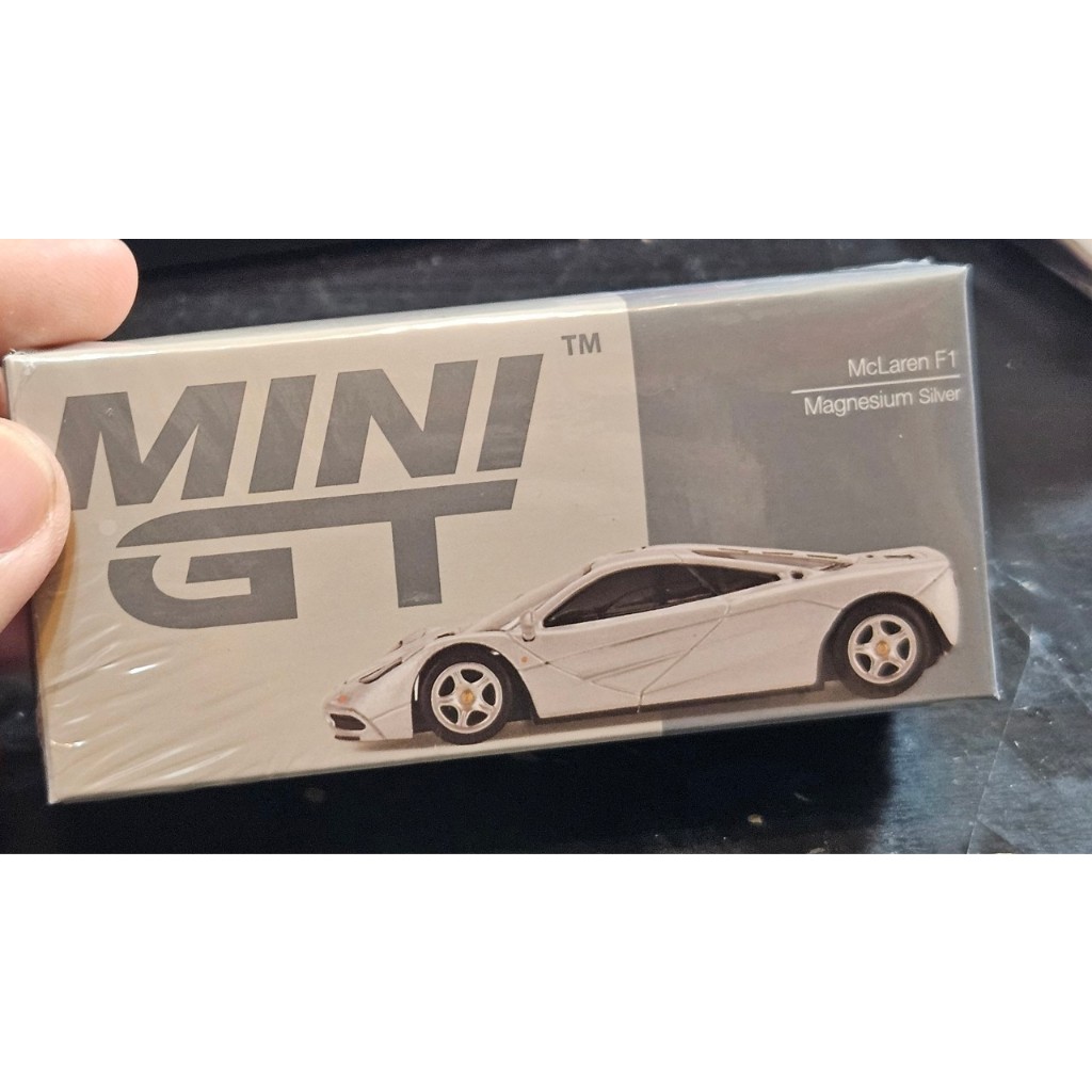MINI GT #555 Mclaren F1 Magnesium Silver (拆檢) | 蝦皮購物