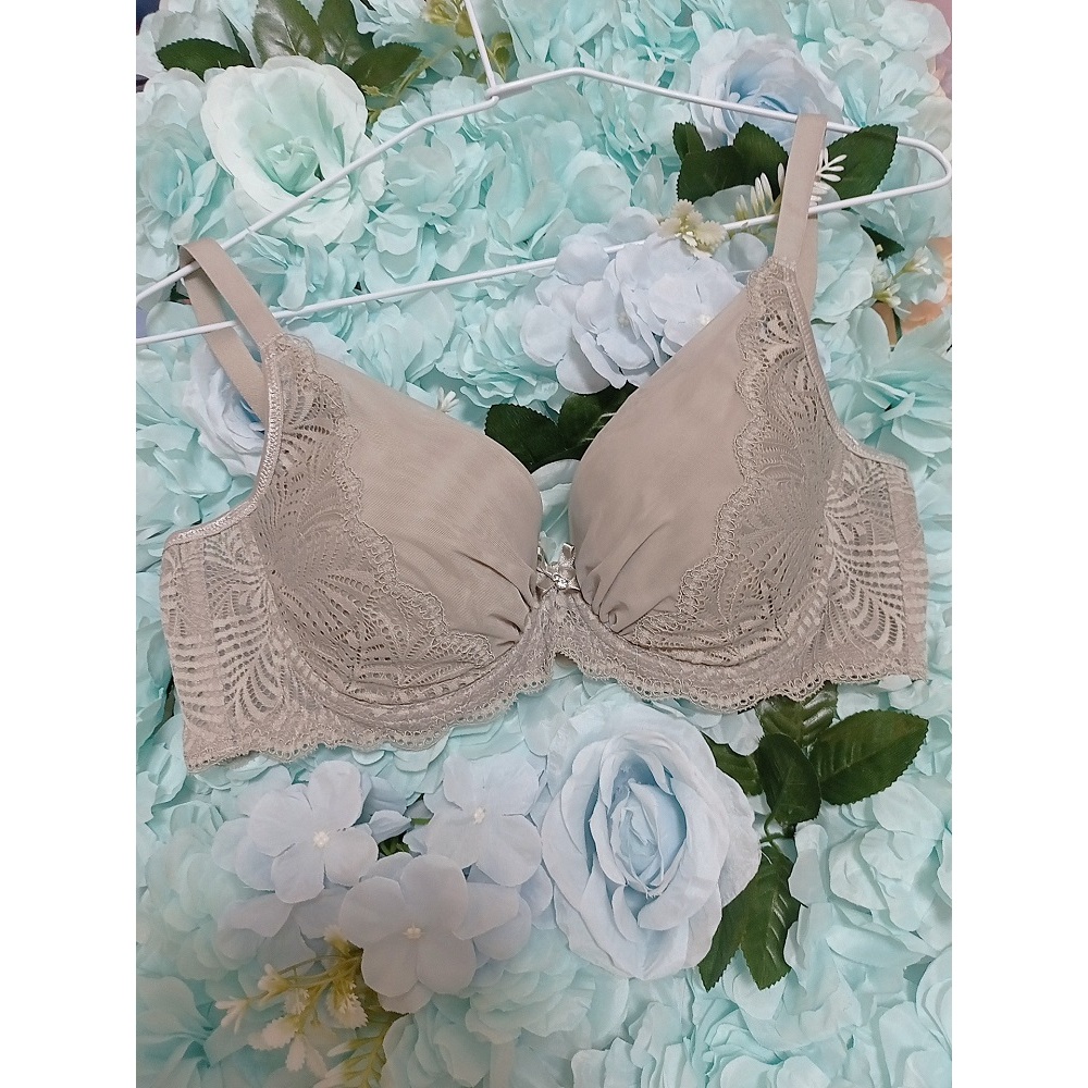 【EASY SHOP轉售】SN3207909開運華麗包覆機能75C=34C/80C=36C軟鋼圈單內衣(VL0灰) | 蝦皮購物