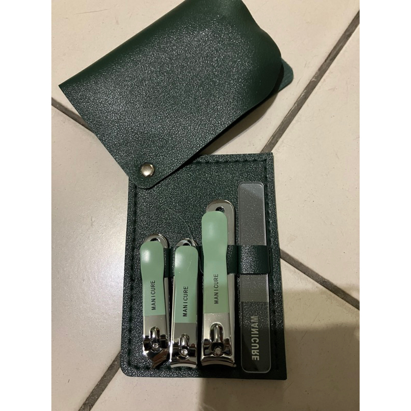 修容4件組（B-711E) | 蝦皮購物