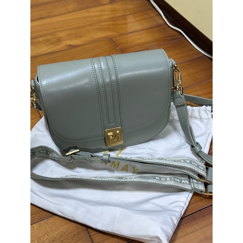 RM ROBINMAY 貝蒂絲斜背包 灰綠色 兩款背帶 原價2380 | 蝦皮購物