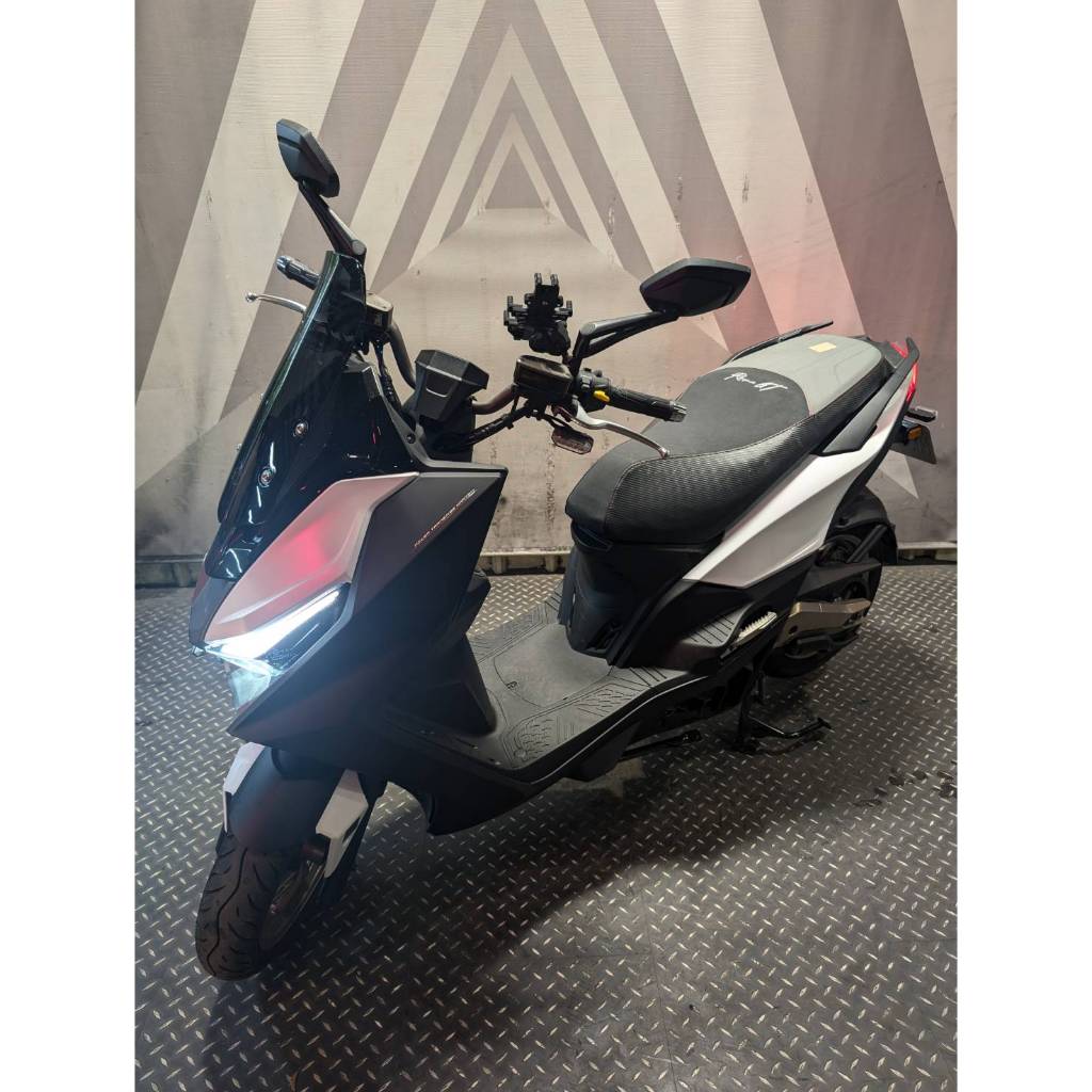 【保固車】【0元交車】2024年 KYMCO 光陽 ROMA GT 180 無鑰匙皮帶版 機車 ABS TCS 雙碟 | 蝦皮購物