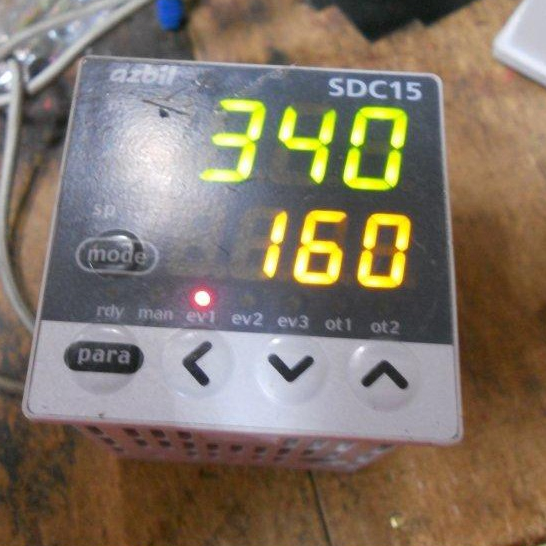 YAMATAKE 數位控制器 SDC15 48×48mm C15TVVRA0300 C15TVORA0300 溫控器 | 蝦皮購物