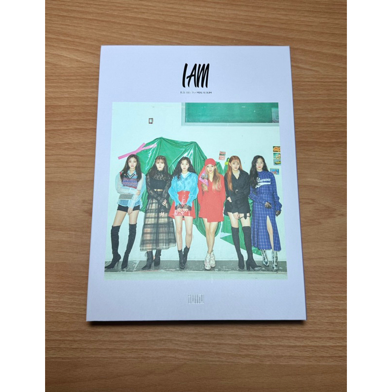 (G)I-DLE 第一張迷你專輯 I AM gidle 孩子們 美延 薇娟 雨琦 米妮 Minnie 小卡 貼紙 全新 | 蝦皮購物
