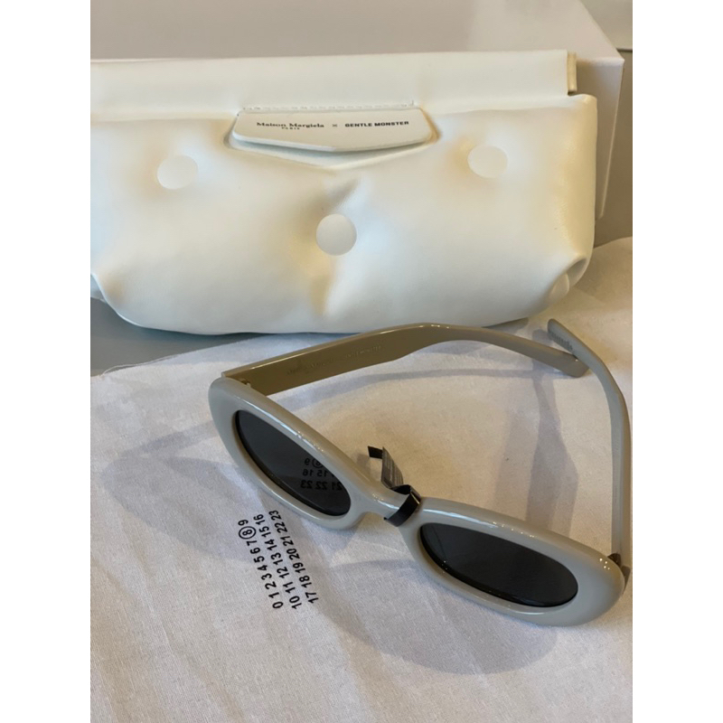 Econ_Store】Gentle Monster x Maison Margiela 004 棕墨鏡 Econ_Store】Gentle Monster x Maison Margiela 004 棕墨鏡