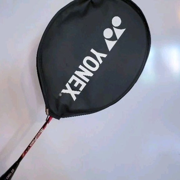 兒童運動用品/YONEX MP-2JR兒童羽球拍/二手羽毛球拍/羽球/運動用品/兒童輕鬆上手 | 蝦皮購物