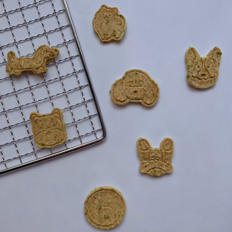 手作寵物零食 by Doshide 雞肉羊奶寵物餅乾-菠菜口味 | 蝦皮購物