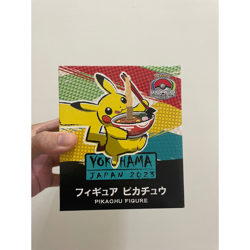 [ 日本商品 ]日本帶回 附提袋 限定版 寶可夢 PTCG WCS 2023 橫濱 世界盃 皮卡丘 公仔 模型 | 蝦皮購物