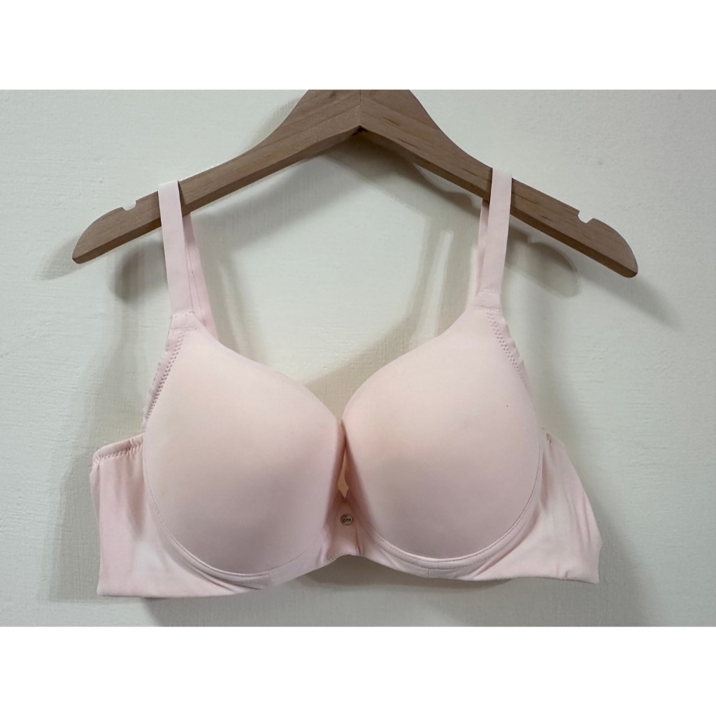 思薇爾 SWEAR 內衣 百貨專櫃 零碼 特惠 B85 下厚上薄 85B | 蝦皮購物
