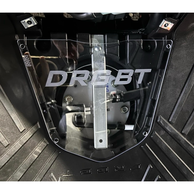 MW DRG2代 龍二 DRGBT DRG2.0 透明腳踏壓克力板 機車壓克力 龍2 透黑 螢光黃 | 蝦皮購物