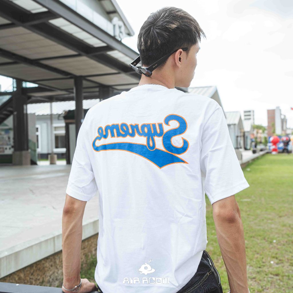 AirRoom 正品現貨 2024SS Supreme BACKWARDS TEE 背面 字體 LOGO 短袖 | 蝦皮購物