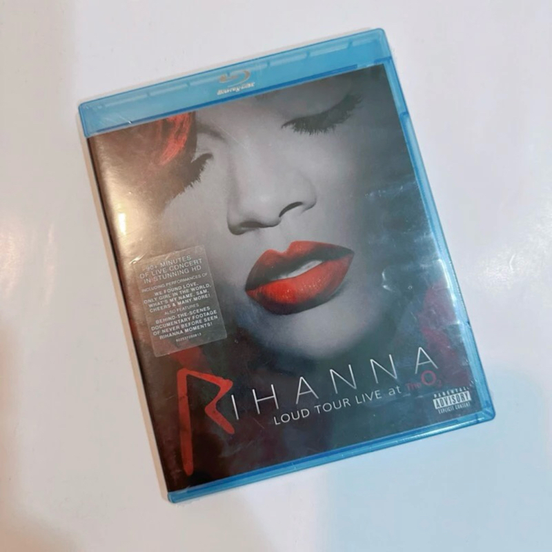 Rihanna 蕾哈娜 - LOUD Tour Live AT The O2 娜喊倫敦O2演唱會 藍光BD 全新未拆封 | 蝦皮購物