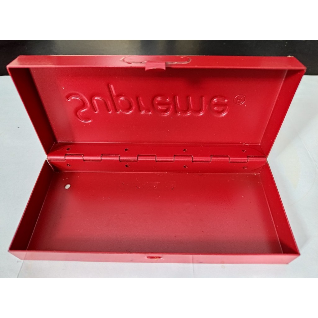 Supreme small iron box 鐵盒 | 蝦皮購物