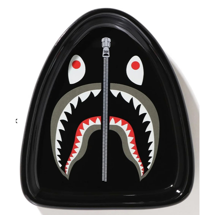 現貨 BAPE SHARK ASH TRAY 菸灰缸 日本製 黑色 鯊魚頭 | 蝦皮購物