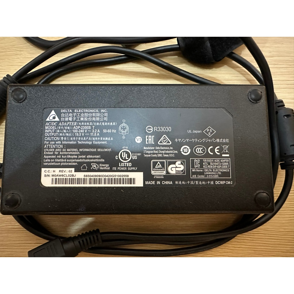 二手， 台達原廠變壓器 ADP-230EB T 19.5A 11.8A 230W 】☆ MSI GT72 WT72 | 蝦皮購物