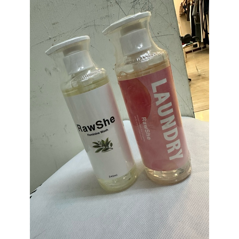 全新-RawShe 白茶 女性護理沐浴露/桃私密衣物手洗精$200 | 蝦皮購物
