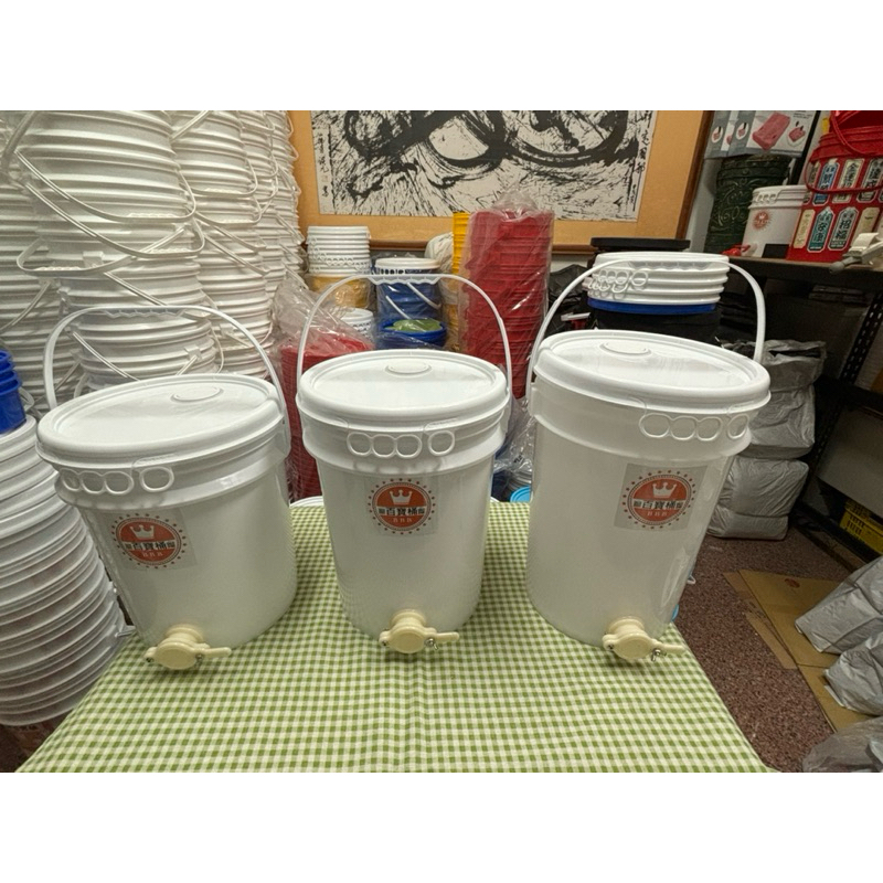 台南百寶桶18L/20L/23L雙刻度閘門式開關百寶桶全新出售 雞蛋糕麵糊專用神器/食品級密封桶/濃稠液體專用/進氣裝置 | 蝦皮購物