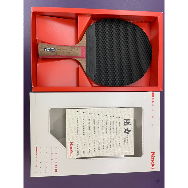 「出澤杏佳」球拍，含膠皮便宜出售 VICTAS 102,VICTAS P5V | 蝦皮購物