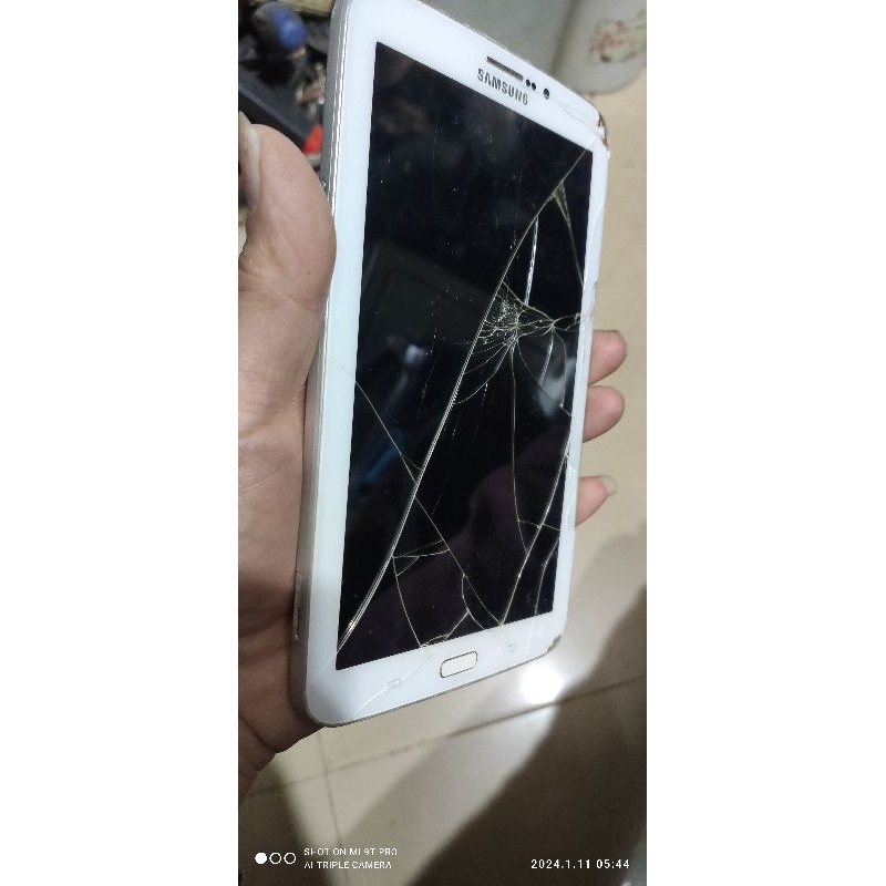 Samsung Tab 3 7吋SM-T211 破屏零件機 | 蝦皮購物
