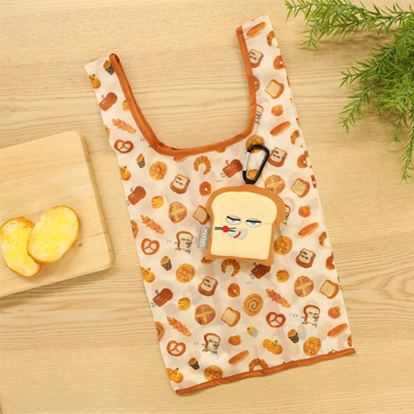 日本正版 麵包小偷 可收納購物袋【木寶】Pan Robo 拉鍊收納 柴田惠子 插畫 繪本 登山扣 吊飾 環保袋 手提袋 | 蝦皮購物