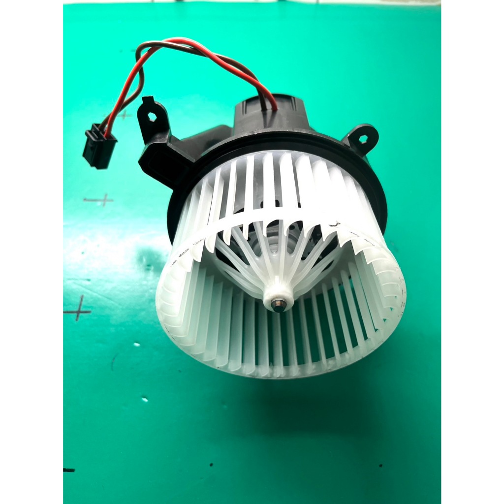【Leo1108雙B零件專賣店】BENZ 鼓風機 後座W447/W448(0008304901) | 蝦皮購物