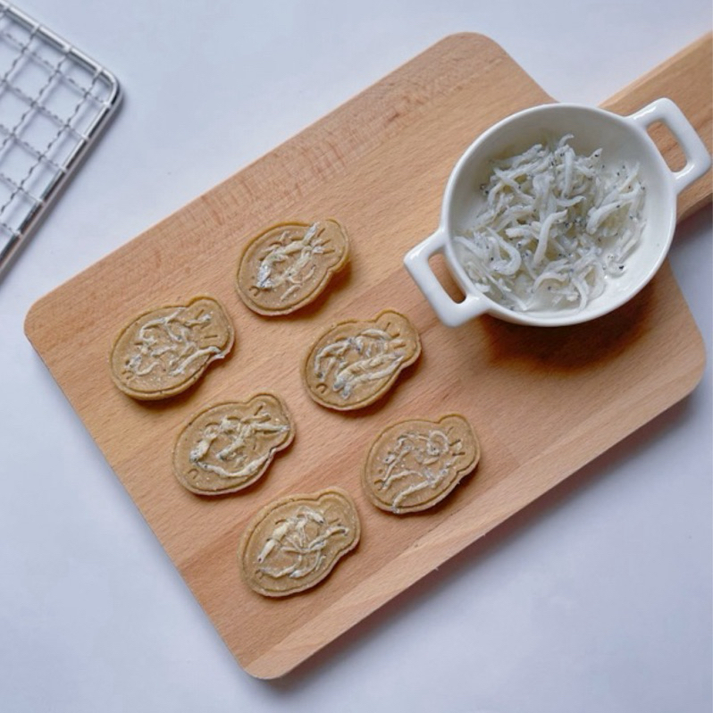 吻仔魚雞肉山藥餅乾 - 手作寵物零食 by Doshide | 蝦皮購物