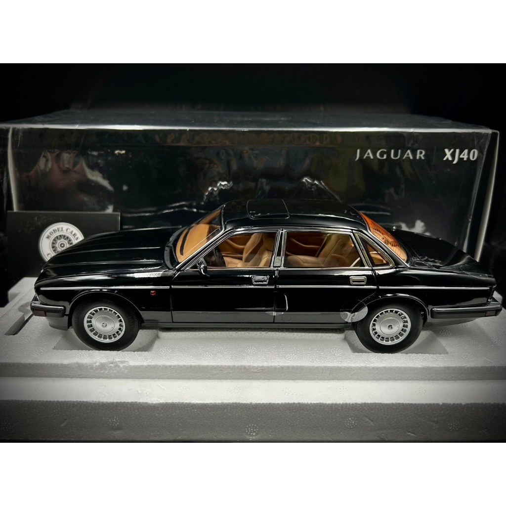 【收藏模人】Almost Real Jaguar Daimler XJ6 XJ40 黑 1:18 1/18 | 蝦皮購物