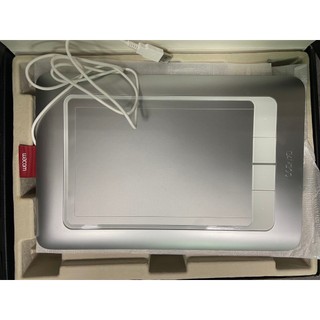 【彩虹3C】二手Wacom Bamboo Fun PEN & Touch 觸控數位板《CTH-661》 | 蝦皮購物