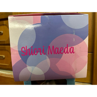 前田栞 TwinBox 原創 Shiori Maeda 插畫 JK 制服 校服 課桌 性感 港版 無證 巨無霸 可脫 | 蝦皮購物