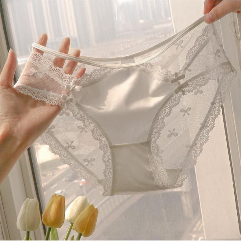 T156 多色 法式純欲輕奢少女緞面內褲 性感美臀透明內褲 性感簍空低腰無痕三角褲 緞面內褲 無痕緞面三角褲 | 蝦皮購物