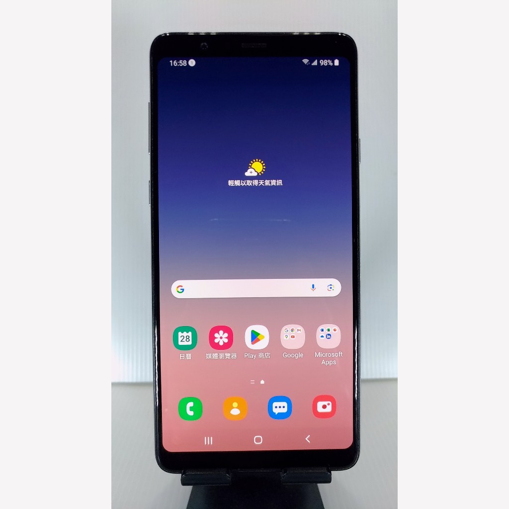 九成新三星Galaxy A8 Star 4G/64G 白色 6.3吋 18.5：9 AMOLED 前後2,400萬畫素 | 蝦皮購物