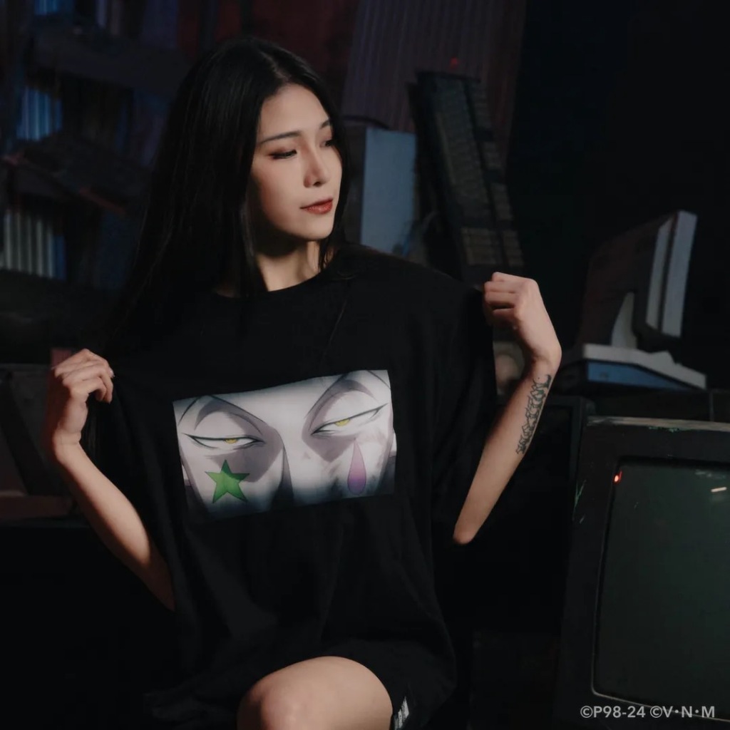 XCTRL® x《獵人HUNTER×HUNTER》西索眼神短T-黑 | 蝦皮購物