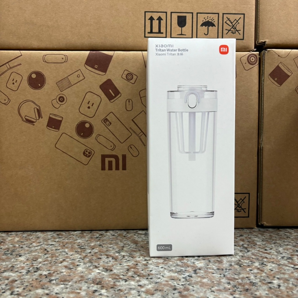 🔥台灣小米公司貨🔥小米 Xiaomi Tritan 水杯 水壺 杯子 冷水壺 冷水瓶 加厚杯身 彈蓋水杯 運動水壺 | 蝦皮購物