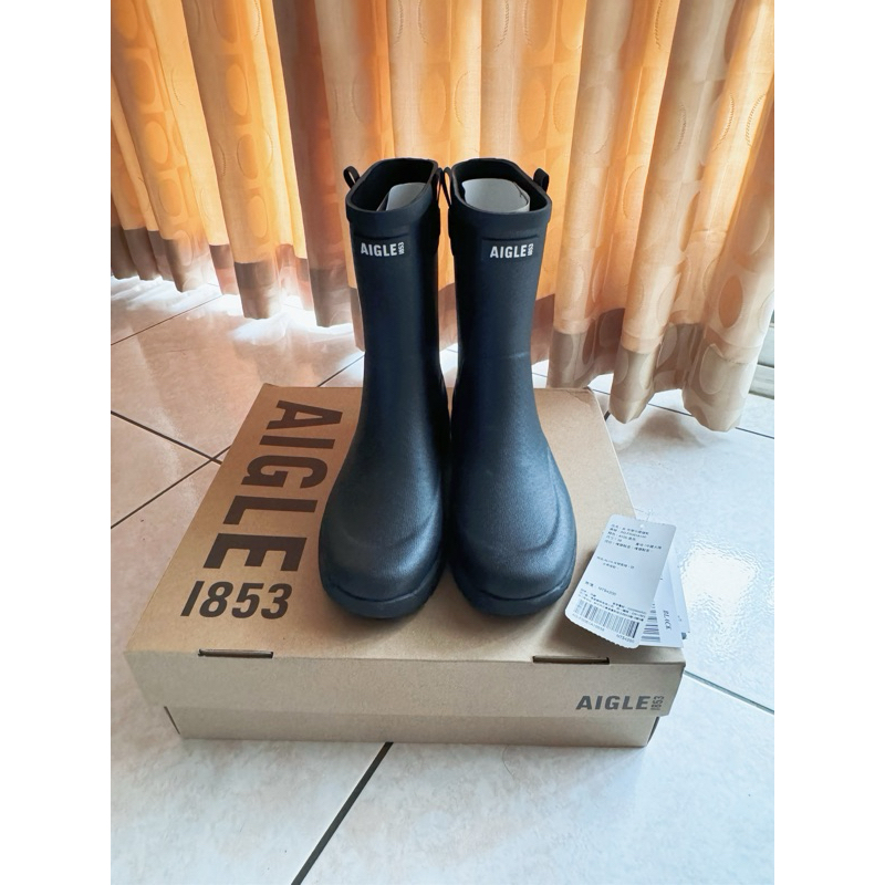 【僅穿一次】 AIGLE 女 休閒中筒膠靴 | FS061 尺寸：38號 | 蝦皮購物