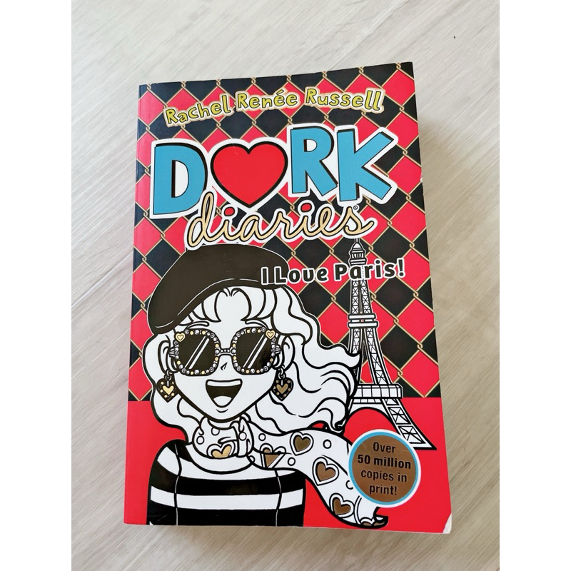 Dork Diaries no.15 [I LOVE PARIS] 英文書近全新 | 蝦皮購物