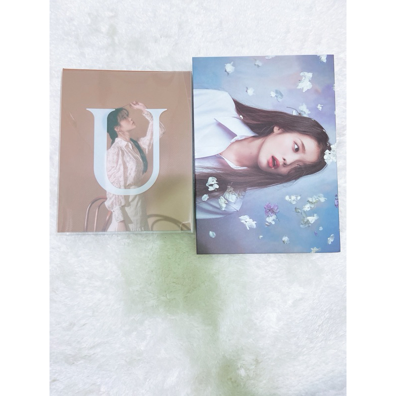 （內文還有其他照片）IU 官方卡冊 小卡組 LOVE POEM 演唱會DVD 全帶不單出 | 蝦皮購物