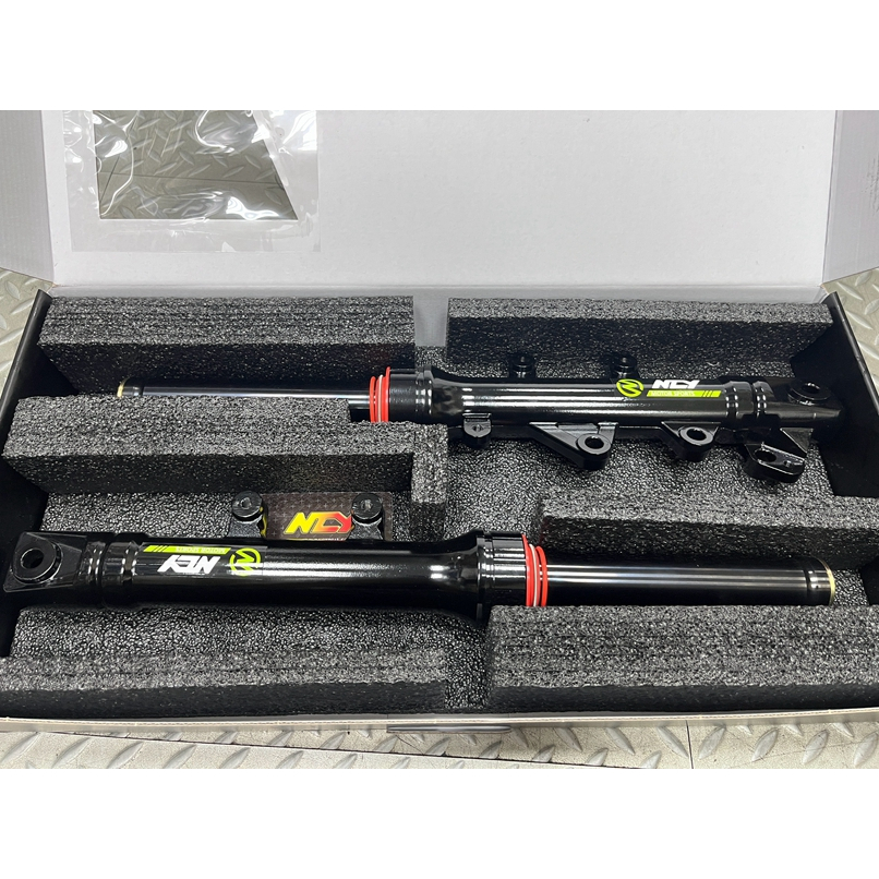 DIY本舖 NCY N17 N-17 N17 六代勁戰 FORCE 2.0 悠活版 鍍黑 前避震器 前叉 黑化 | 蝦皮購物