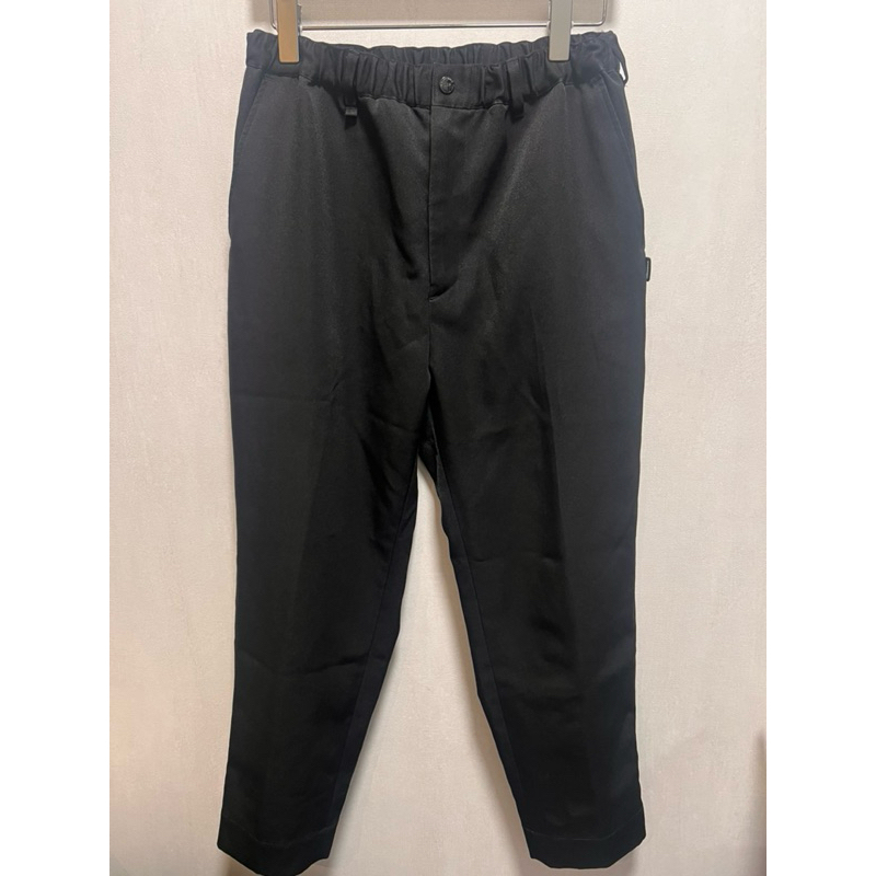 NEIGHBORHOOD 23SS TAPEREDSILHOUETTE PANTS 黑色機能彈性錐型 NEIGHBORHOOD 23SS TAPEREDSILHOUETTE PANTS 黑色機能彈性錐型
