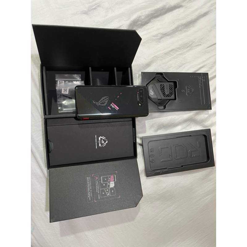 華碩 ASUS ROG 5s 16G/256G ZS676KS 電競手機 | 蝦皮購物