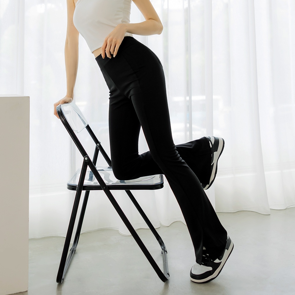 OB嚴選 視覺細-5KG．高腰開衩喇叭小黑褲 《BA7560》大尺碼/女裝/現貨 | 蝦皮購物