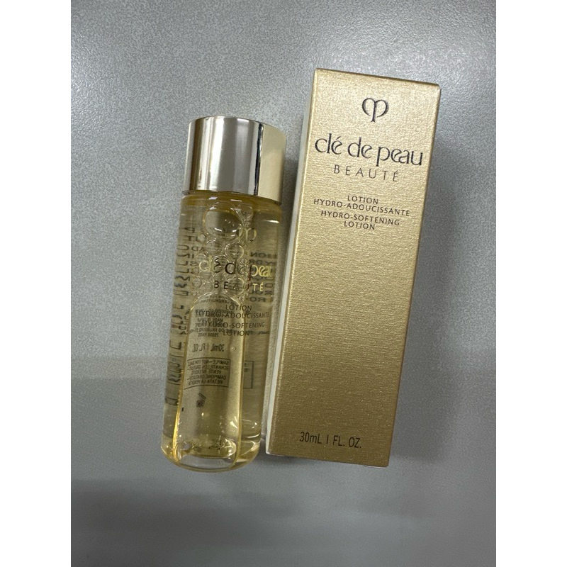 CDP肌膚之鑰CPB 精萃光采柔潤保濕露 30ml 精萃光采淨透保濕露 台灣專櫃貨 有中文標 | 蝦皮購物