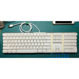 Apple A1048 Keyboard 鍵盤 有線壓克力白色 | 蝦皮購物