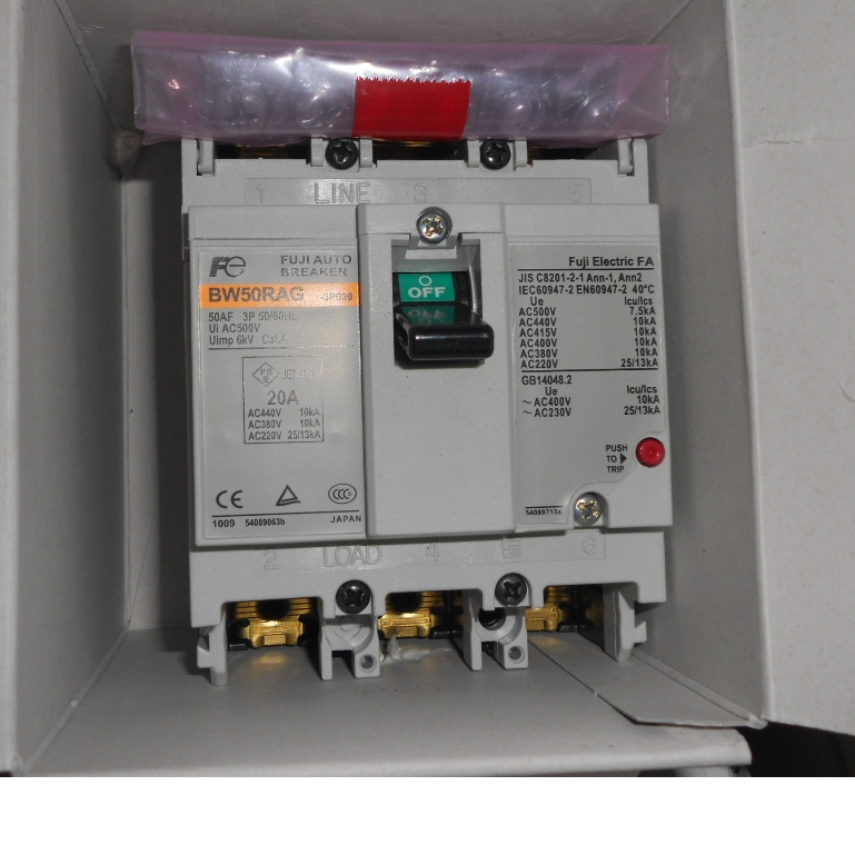 全新 日本富士 無熔絲開關 BW50RAGU BW50RAG 3P 20A 25KA 斷路器 (D2) | 蝦皮購物