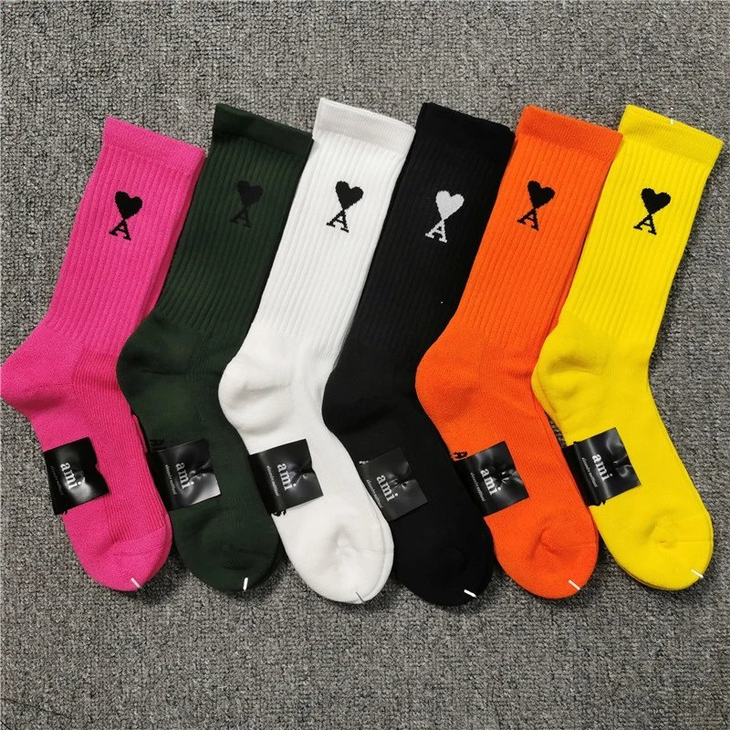 「英國公司貨」Alexandre Mattiussi AMI Socks/愛心襪/男女單一尺寸/現貨/當天出貨 | 蝦皮購物
