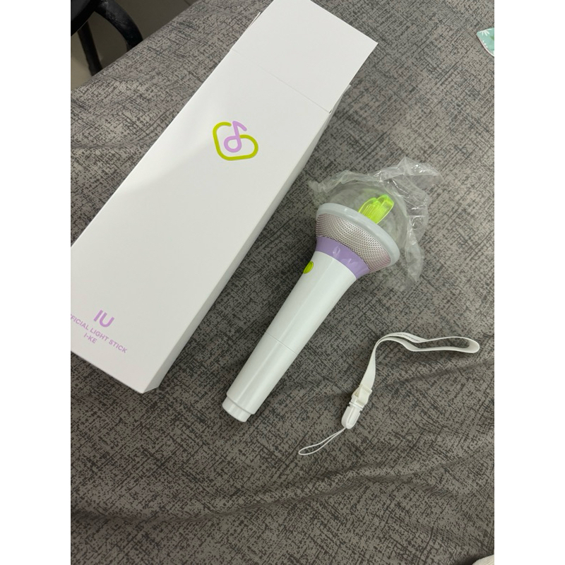 現貨 官方IU 官方應援手燈official light ver3 李知恩 | 蝦皮購物