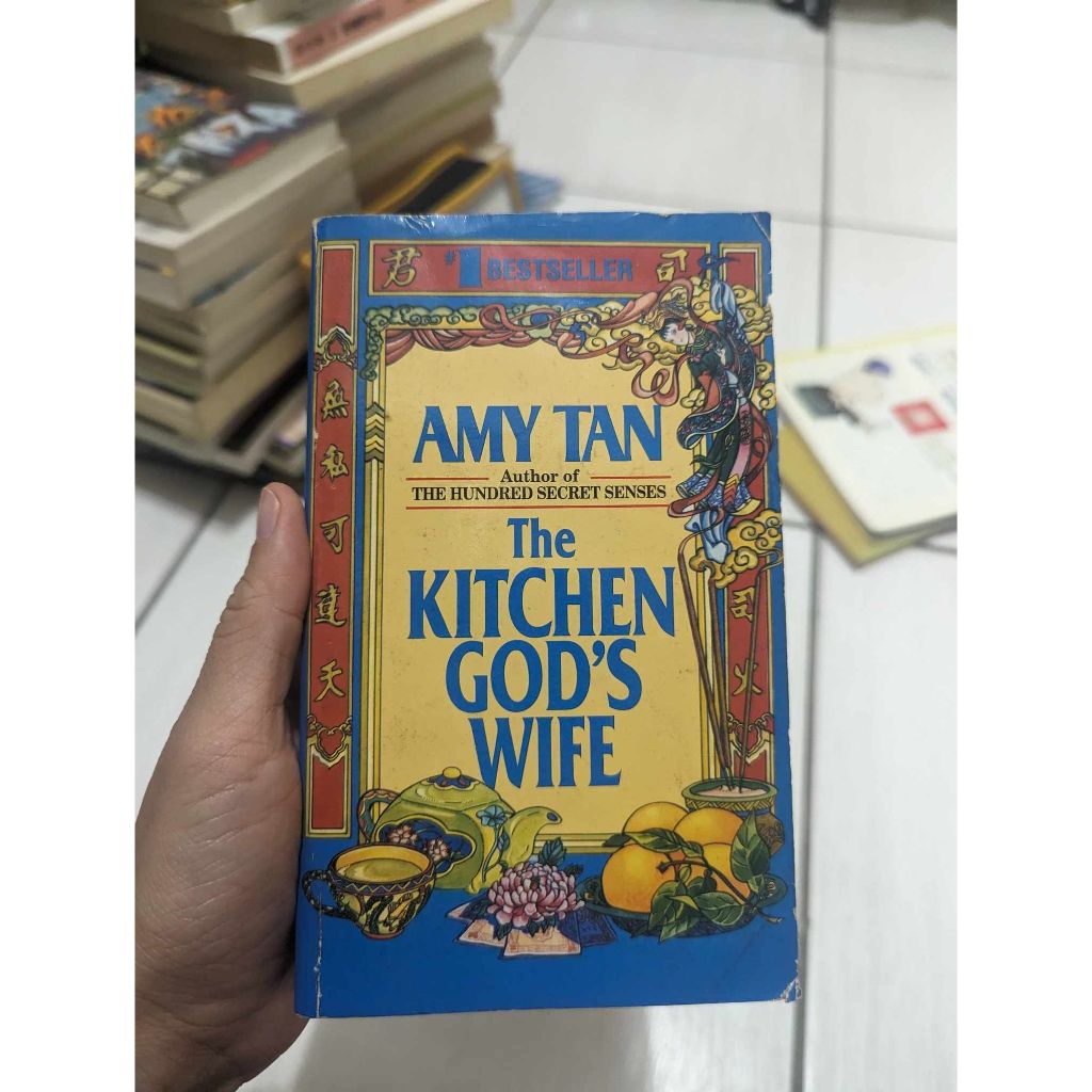 The Kitchen God's Wife by Amy Tan | 蝦皮購物