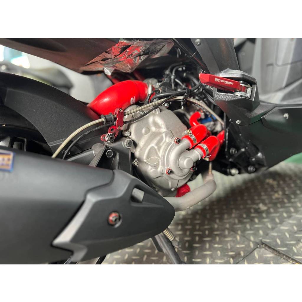 普菲迅國際~宏佳騰AEON STR300強化矽膠水管7P | 蝦皮購物