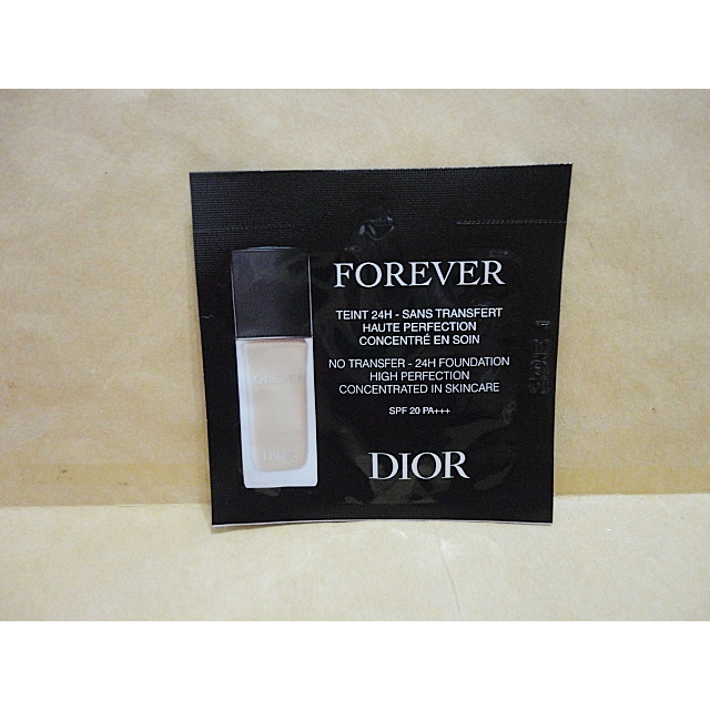 Dior迪奧 超完美持久柔霧粉底液 0.7ML (#2N、 #1N) | 蝦皮購物