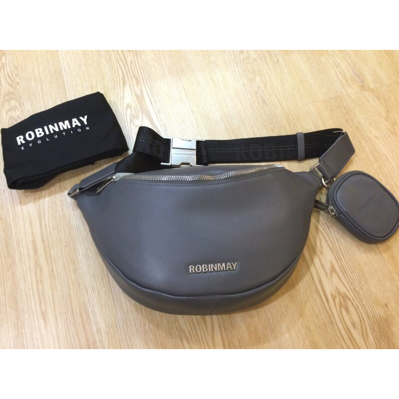 RM Robinmay 夢特真皮胸包 質感金屬扣版絕版 二手近全新 可代購 | 蝦皮購物