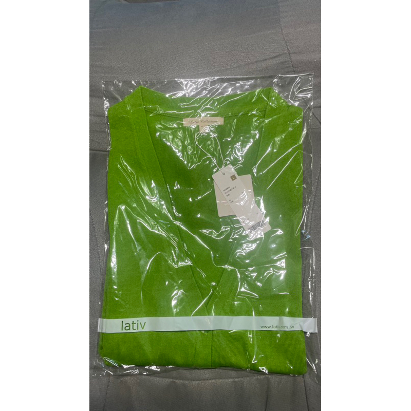 🔥全新🔥 Lativ 抗UV針織外套-女 （顏色尺寸在選項） | 蝦皮購物